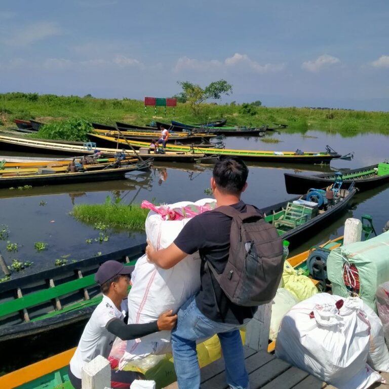 ミャンマー大地震：雨期到来 被災地でボート、トイレ支援を想定 – ミャンマー ファミリー・クリニックと菜園の会